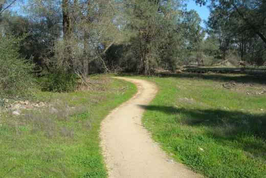 Off-road trail building & maintenance - EarthTech+